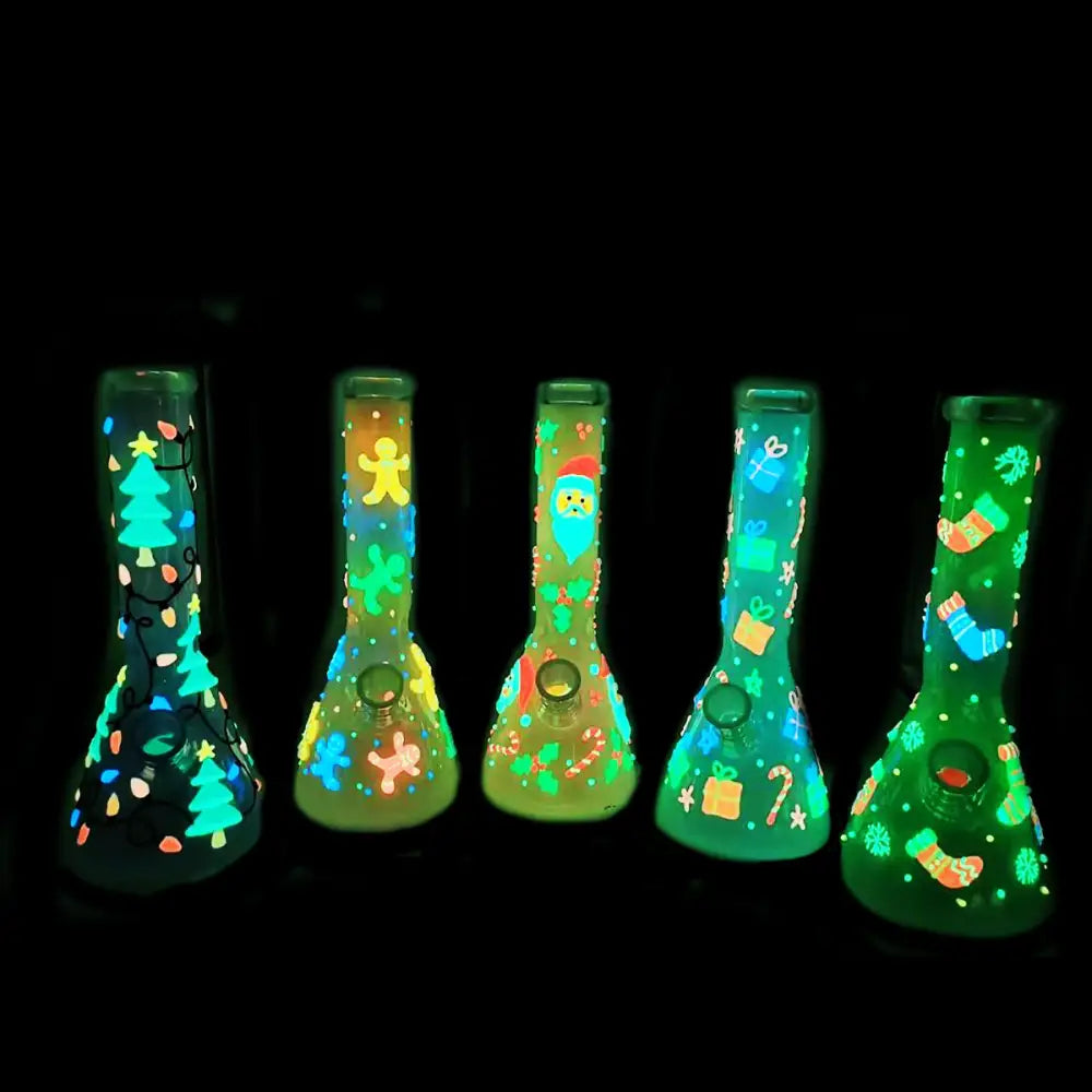 Christmas Beaker Water Pipe with Festive 3d Design – MHGP