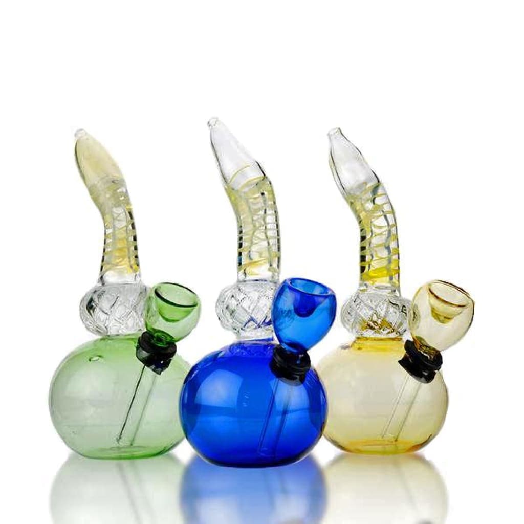 Mini Water Pipe with Diamond Design and Twisting Fuming Neck – MHGP
